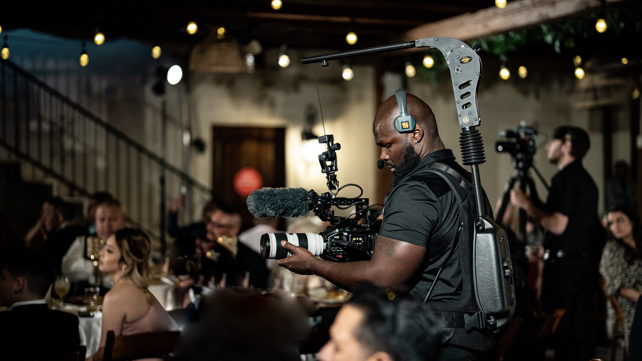 Revolutionizing Wedding Videography: The Narrative Mastery of Filmmaker Justin Porter - Musicbed ...